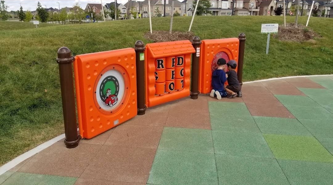 Chatfield District Park - Woodbridge (Vaughan) - Accessible Playgrounds ...